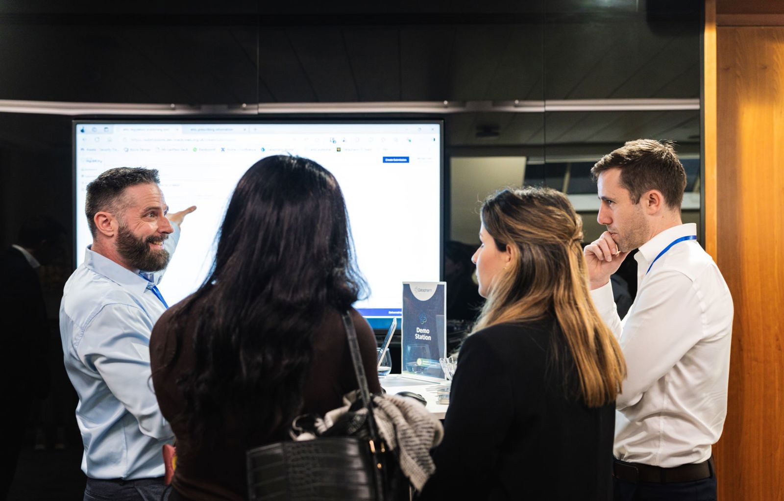 Datapharm Customer Meeting 2024 - Embracing the grey